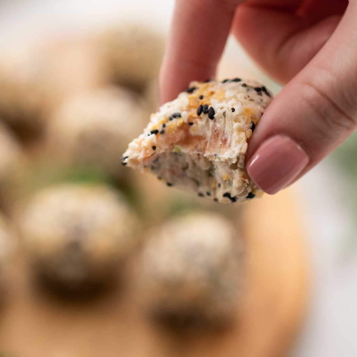 Keto Everything Bagel Fat Bombs - Easy Savory Snack Recipe | My Keto ...